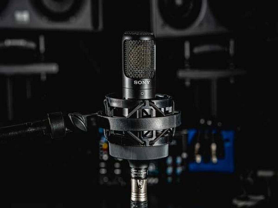 Sony Unveils New Microphone For Studio Recording